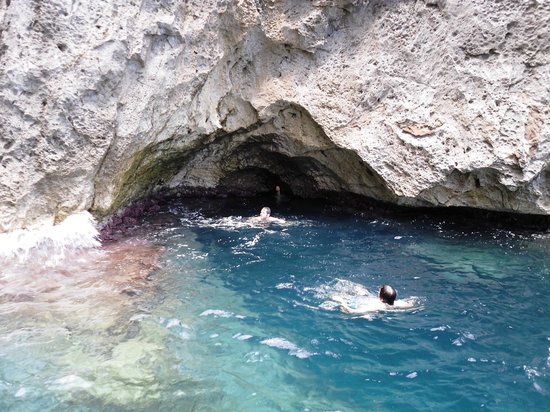 Alla Scoperta Della Grotta Del Soffio A Santa Maria Di Leuca Video